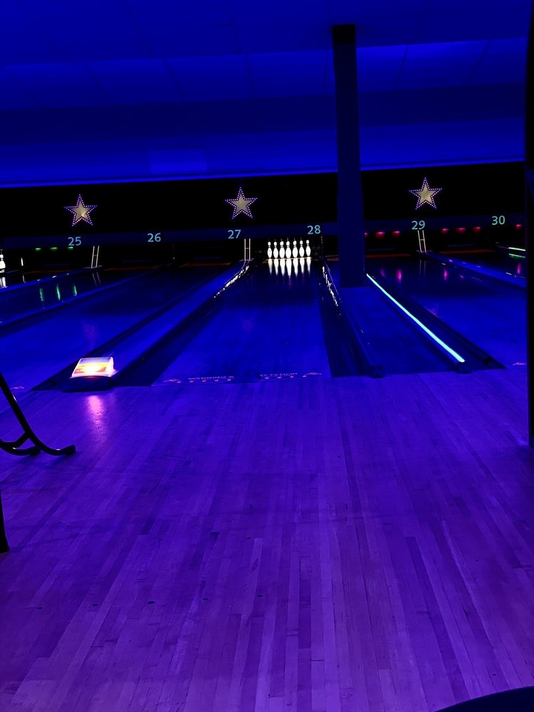 HOLLYWOOD BOWL - Updated September 2025 - 18 Reviews - 3 Cardigan ...