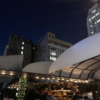 MAGIC HOUR ROOFTOP BAR & LOUNGE - Updated March 2025 - 2147 Photos ...