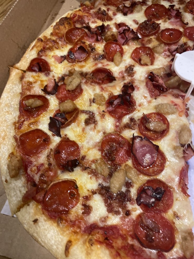 AVANTI PIZZA - 10 Photos & 11 Reviews - 310 West Ave, Albion, New York ...