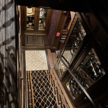 HEMINGWAY - Updated December 2025 - 204 Photos & 99 Reviews - 1515 E ...