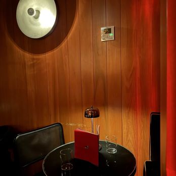 PEARL BOX - Updated December 2025 - 31 Photos & 18 Reviews - 357 W ...