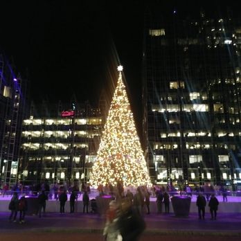 THE UPMC RINK AT PPG PLACE - Updated November 2024 - 116 Photos & 26 ...