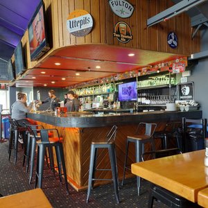 THE POINTE GRILL & BAR - Updated September 2025 - 61 Photos & 87 ...