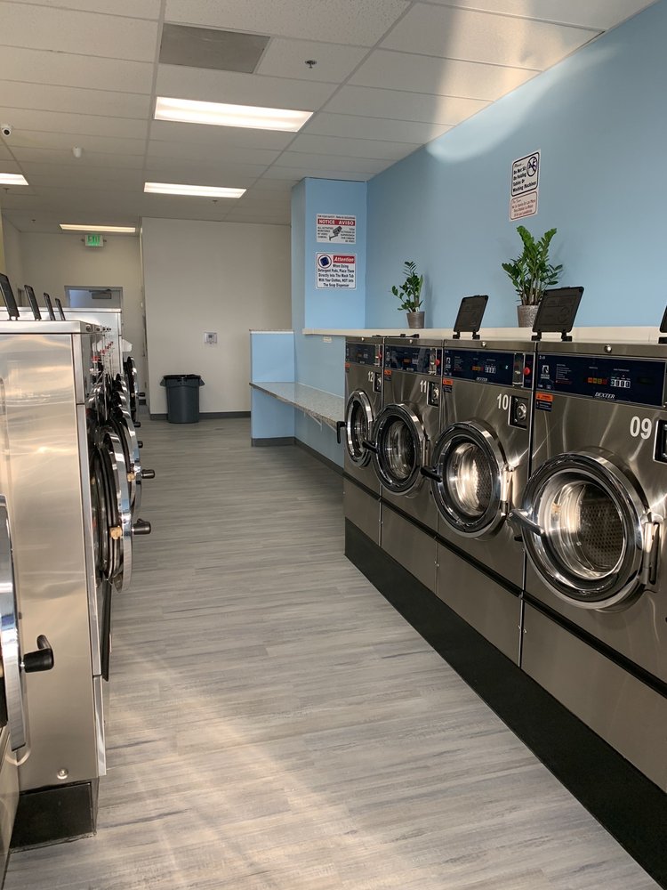 QUEEN LAUNDRY - Updated March 2025 - 1555 N Farmersville Blvd ...