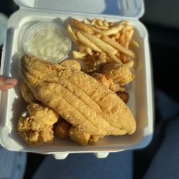 WALKERTOWN SEAFOOD SHACK - Updated June 2025 - 192 Photos & 208 Reviews ...