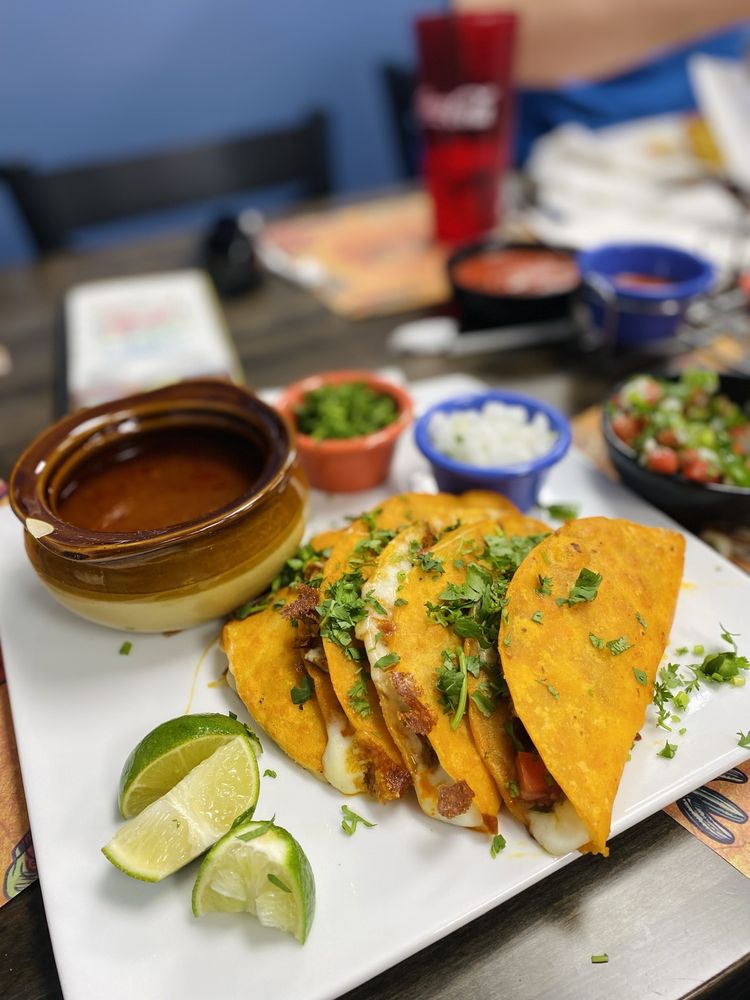 EL FOLKLORE DE MEXICO - Updated January 2026 - 42 Photos & 25 Reviews ...