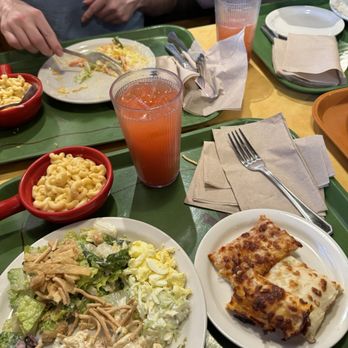 SWEET TOMATOES - Updated June 2024 - 230 Photos & 208 Reviews - 6202 E ...