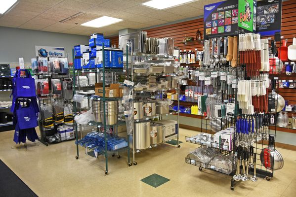 HOLIDAY WHOLESALE SHOWROOM STORE - Updated October 2025 - 12 Photos ...