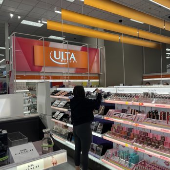 TARGET - Updated September 2025 - 201 Photos & 207 Reviews - 10451 ...