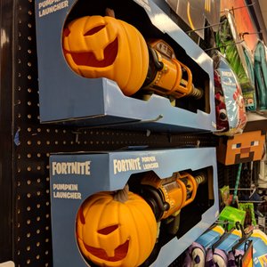 FOLKLORE HAUNTED HOUSE - Updated December 2025 - 25 Photos & 36 Reviews ...