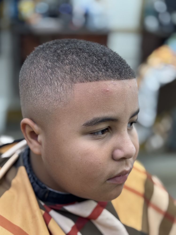 WILSON BARBER - Updated October 2024 - 14 Photos - 1170 West State Road ...