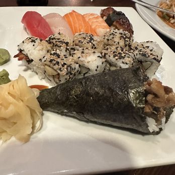 BLUEFIN SUSHI & THAI GRILL - Updated July 2025 - 208 Photos & 240 ...