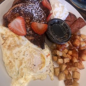 GOOD TIMES KITCHEN + BAR - 168 Photos & 47 Reviews - 2100 Travis St ...