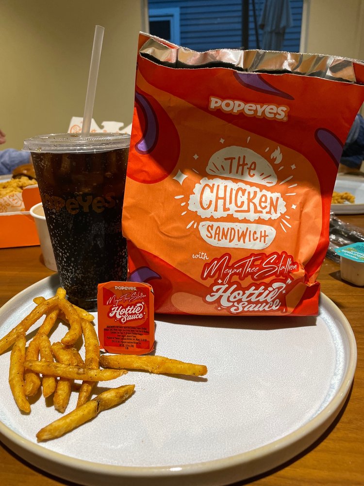 POPEYES LOUISIANA KITCHEN - Updated August 2024 - 52 Photos & 124 ...
