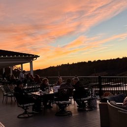 BLUE RIDGE ESTATE VINEYARD & WINERY - Updated October 2025 - 611 Photos ...