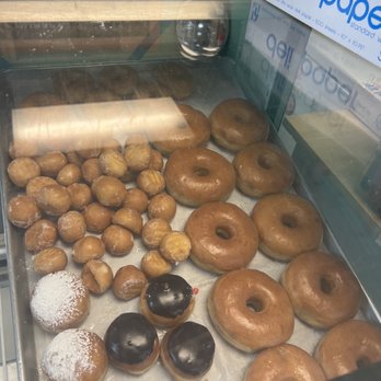 GLAZED DOUGHNUTS - Updated July 2025 - 314 Photos & 223 Reviews - 24 ...