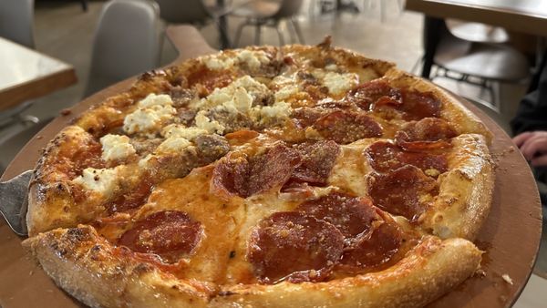 PAGLIACCI PIZZA - Updated August 2024 - 62 Photos & 82 Reviews - 22830 ...