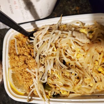 BANGKOK CUISINE Updated January 2025 67 Photos 107 Reviews 32166 Woodward Ave Royal Oak Michigan Thai Restaurant Reviews Phone Number Yelp