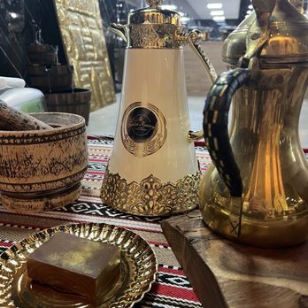 GOLDEN ROASTERY - Updated July 2025 - 244 Photos & 73 Reviews - 3111 ...