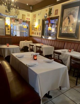 CASIMIR FRENCH BISTRO - Updated November 2025 - 202 Photos & 217 ...