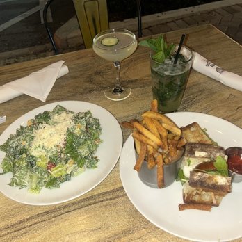 GARY RACK’S FARMHOUSE KITCHEN - Updated August 2025 - 675 Photos & 587 ...