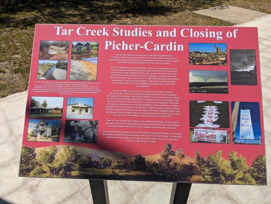 MEMORIAL PARK - Updated March 2025 - 13 SW Treece Ave, Baxter Springs ...