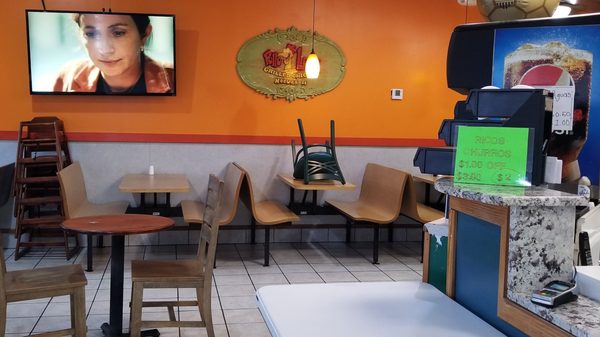 POLLO LUCAS - Updated February 2025 - 50 Photos & 52 Reviews - 3305 ...