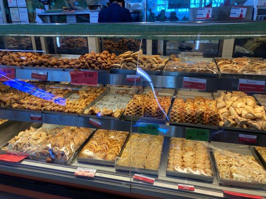 ADONIS - Updated July 2025 - 18 Photos & 17 Reviews - 8880 Boulevard ...