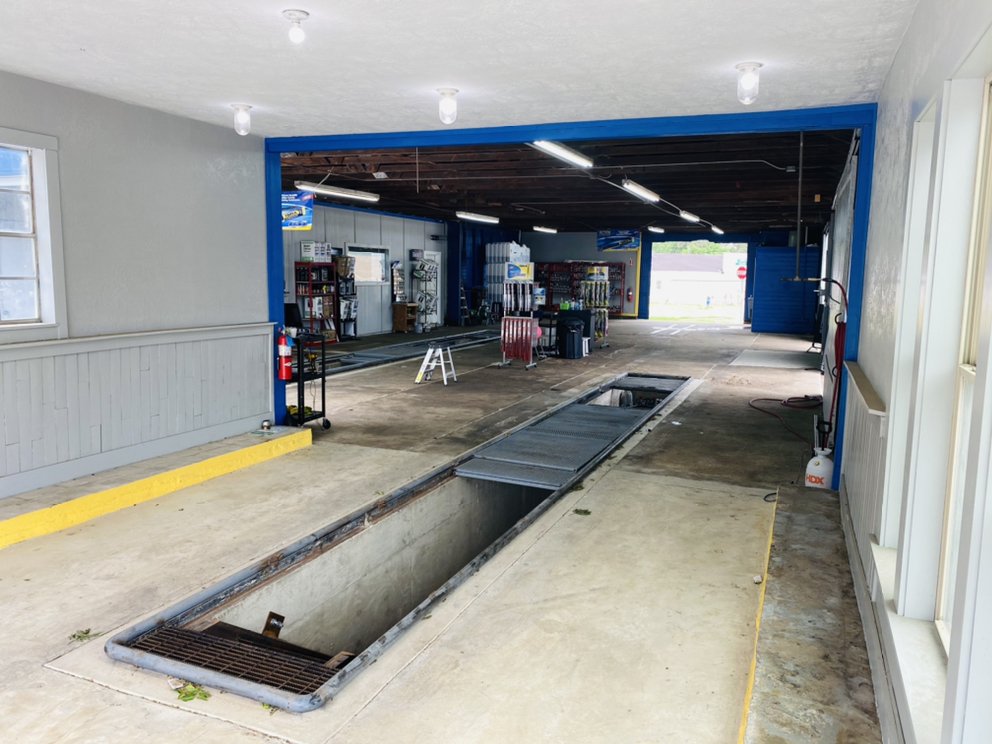 BLUE JAY EXPRESS - Updated December 2025 - 1000 Hwy 105, Brenham, Texas ...