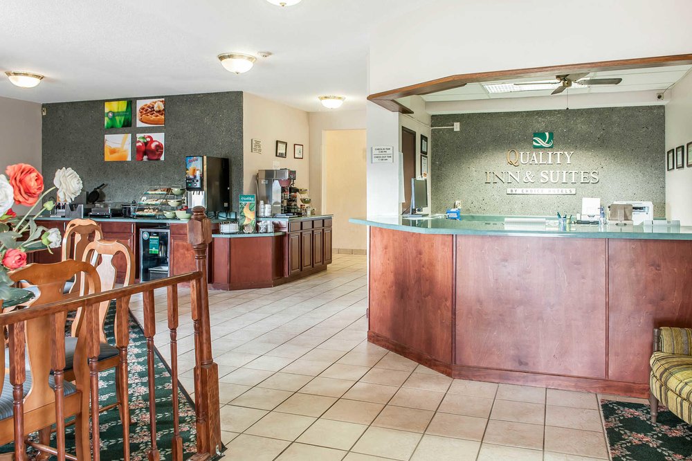 QUALITY INN & SUITES - Updated May 2025 - 21 Photos & 18 Reviews - 383 ...