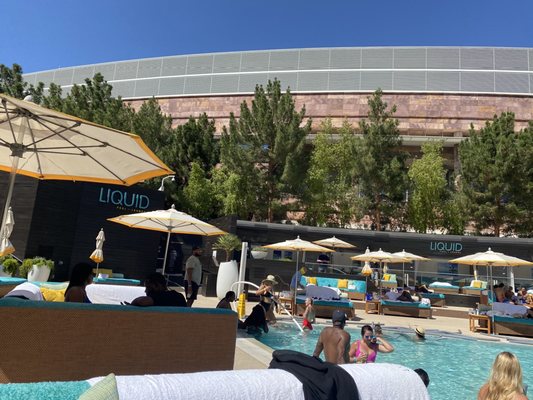LIQUID POOL LOUNGE - Updated August 2024 - 179 Photos & 218 Reviews ...