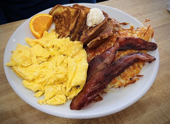 CRYSTAL CAFÉ & GRILL - Updated January 2026 - 44 Photos & 88 Reviews ...