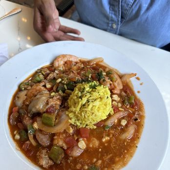 82 QUEEN - Updated August 2024 - 1887 Photos & 1607 Reviews - 82 Queen ...