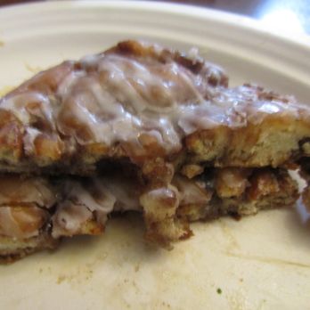 ROBIN’S SNOWFLAKE DONUTS & CAFE - Updated July 2024 - 611 Photos & 264 ...