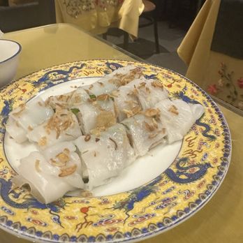 TRUONG TIEN RESTAURANT - Updated January 2025 - 497 Photos & 126 ...