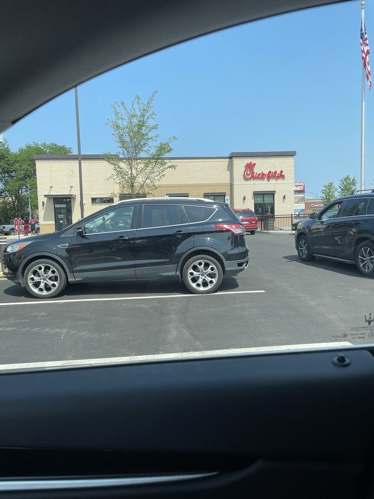 CHICK-FIL-A - 3246 W Addison St, Chicago, Illinois - Fast Food ...