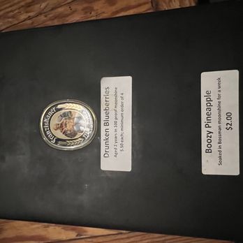 THE SALOON - Updated December 2025 - 118 Photos & 346 Reviews - 1207 U ...