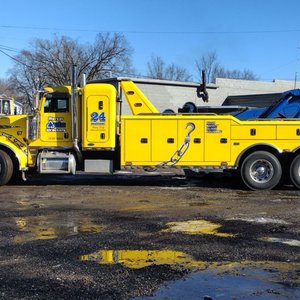 BROWN’S TOWING & REPAIR - Updated December 2025 - 13 Reviews - 480 ...