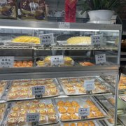 LONG’S FAMILY PASTRY - 844 Photos & 392 Reviews - 715 N Spring St, Los ...