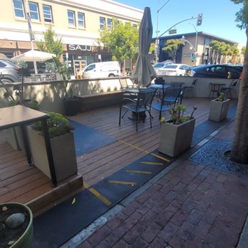 THREE BEES COFFEE HOUSE - Updated January 2025 - 224 Photos & 371 ...