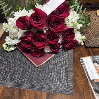 ARIS FLOWER SHOP - Updated July 2025 - 216 Photos & 23 Reviews - 1812 ...
