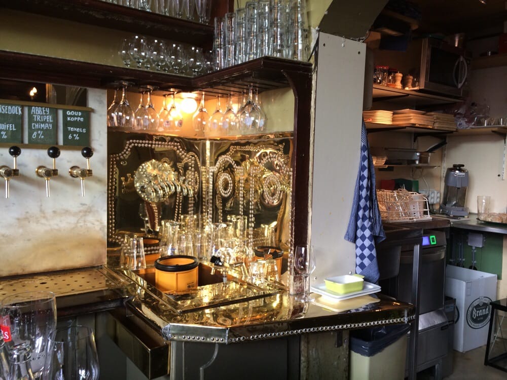 PROEFLOKAAL IN DEN UIVER - Updated December 2024 - 26 Photos & 11 ...