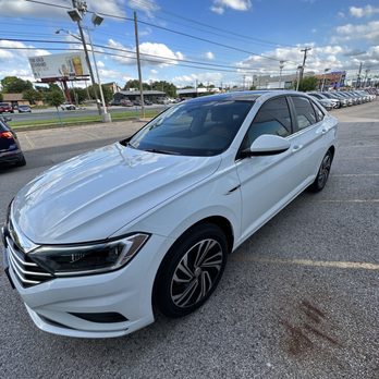 VANGUARD VOLKSWAGEN - Updated May 2024 - 11 Photos & 38 Reviews - 6900 ...