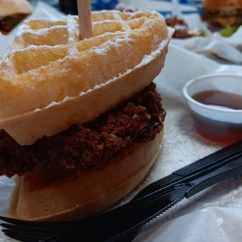 BRED - Updated July 2024 - 184 Photos & 289 Reviews - 2255 Dorchester ...