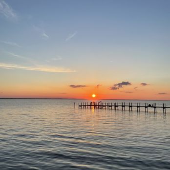 THE BACK BAR IN THE BLUE POINT YARD - Updated October 2025 - 12 Photos ...