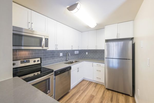 CENTER PLACE - Updated March 2026 - 19 Photos - 50 Park Row W ...