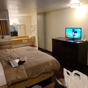 LITTLE SAIGON INN - Updated April 2026 - 90 Photos & 49 Reviews - 14052 ...