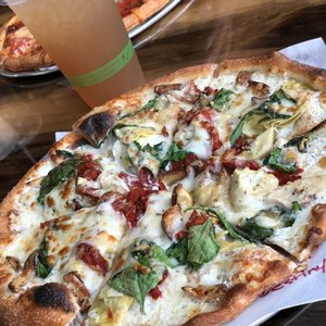 LONGBOARDS BEACH FIRED PIZZA - GOLDEN VALLEY - 285 Photos & 308 Reviews ...