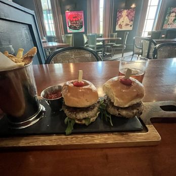 THE GROVE KITCHEN & GARDENS - Updated May 2024 - 296 Photos & 285 ...