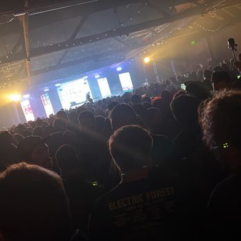 SHOWBOX SODO - Updated March 2025 - 185 Photos & 394 Reviews - 1700 1st ...